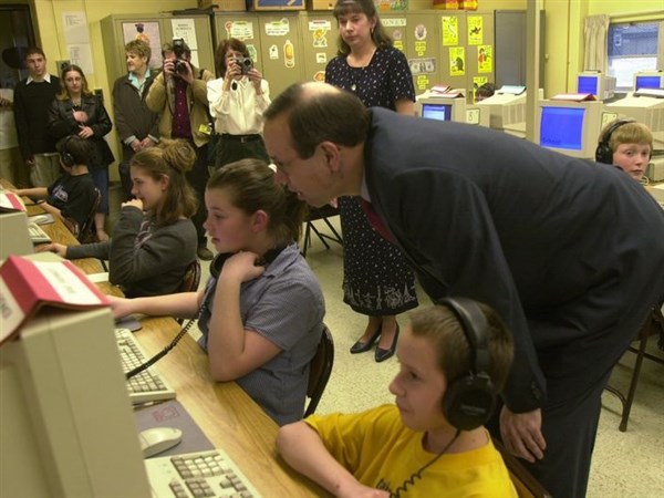 23 local, area schools earn awards for better test scores | The Blade