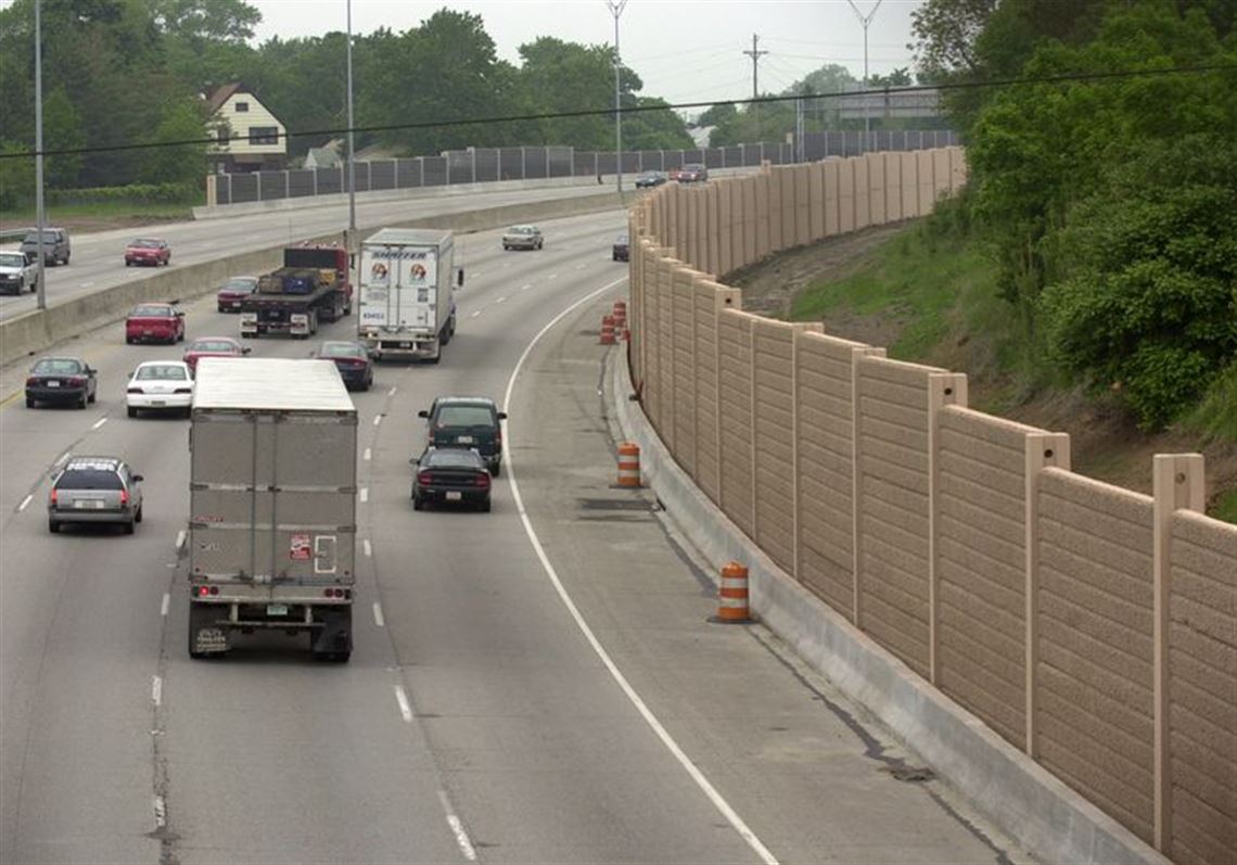 Freeway Walls West Gate Tunnel Project New Noise Walls Along The