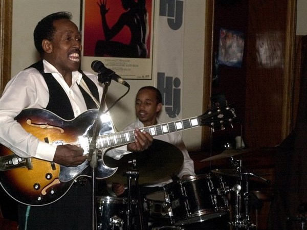 Leon Cook took to the road to learn of jazz, life | The Blade