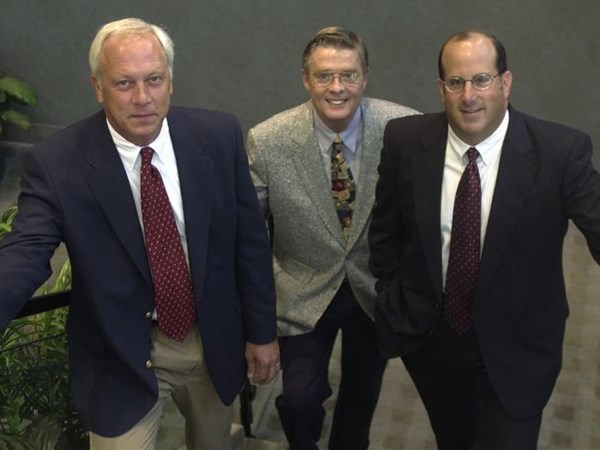 Financial services firm tries out shared power | The Blade