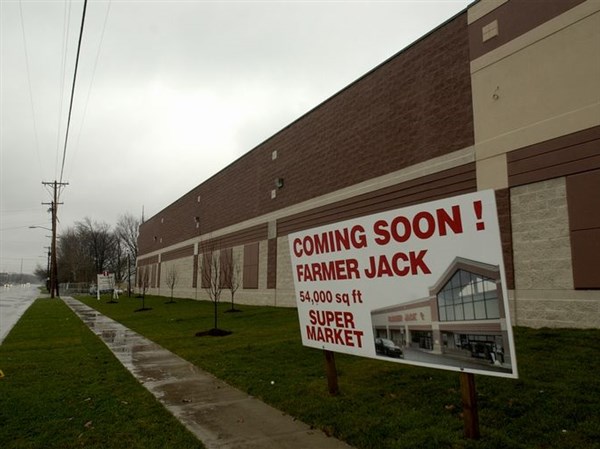 Mixed reviews greet new Farmer Jack grocery store | The Blade