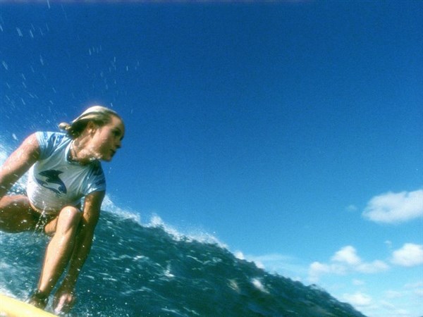 Blue Crush: Surfing film follows the formula | The Blade