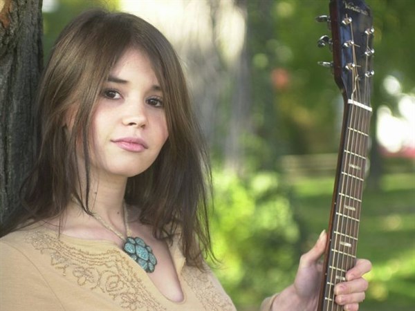 Start High graduate is `Idol' finalist | The Blade