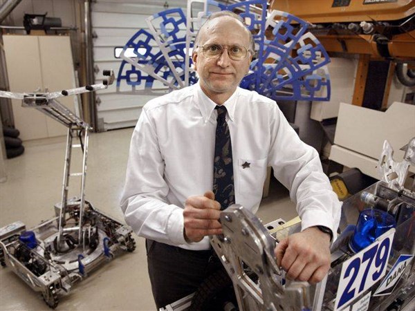 Select crowd will see Bush | The Blade