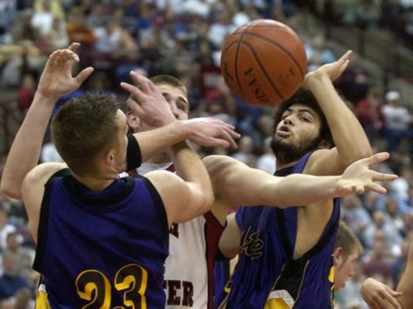 Holgate s Sizemore hits his only points at buzzer to send Tigers to ...