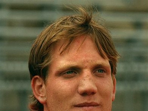 Bone-crushing Hawk gets physical for OSU | The Blade