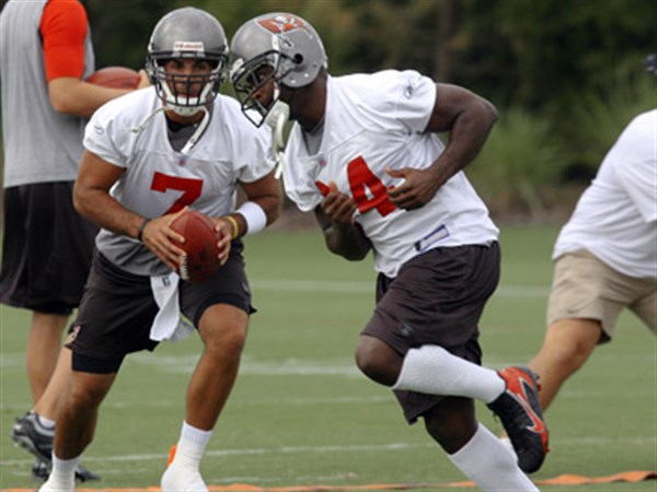 Gradkowski set to take center stage for Tampa | The Blade