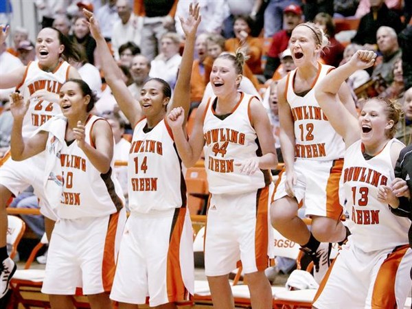 Falcons fly high as BG blasts Indiana at Anderson | The Blade