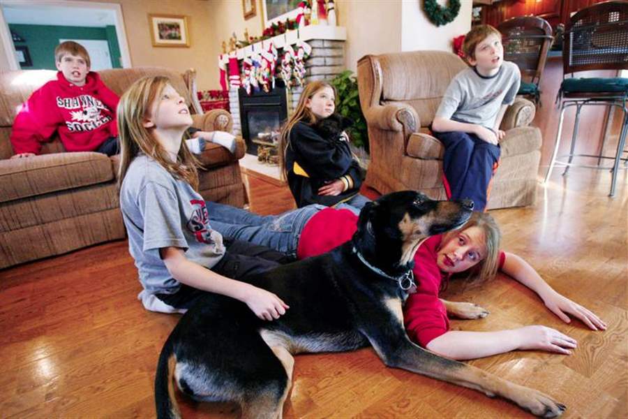 Scott quints reach an active 12 - The Blade