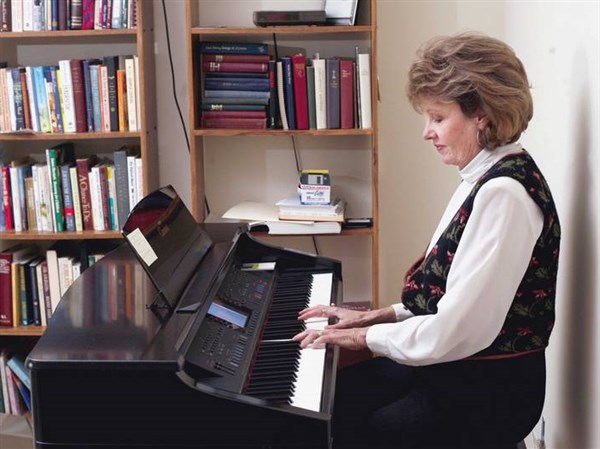 Need an organist? Local musician creates Web site to help churches ...