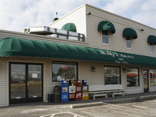 Restaurant Review: Bobby's Kitchen*** | The Blade