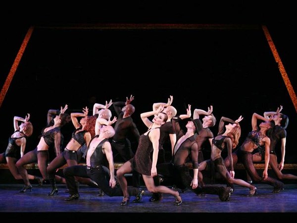 Dancing to the tune of celebrity | The Blade