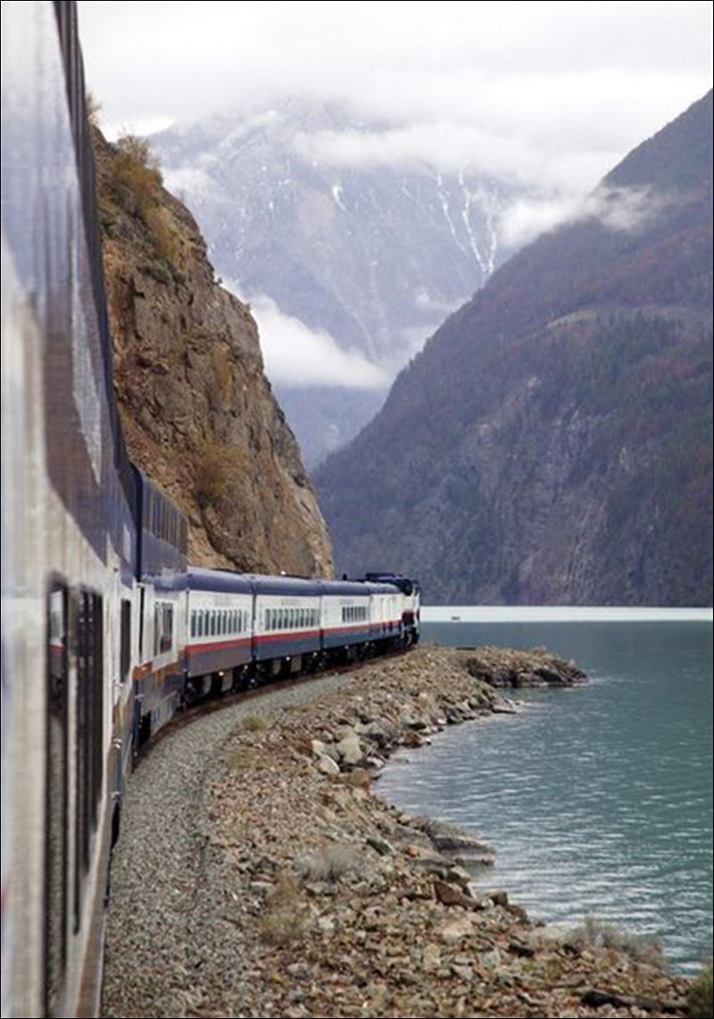 Train excursions in Canadian Rockies offer great scenery, upscale ...