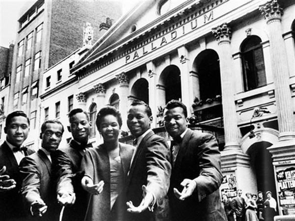 Singer Zola Taylor dies, was only woman with original Platters | The Blade