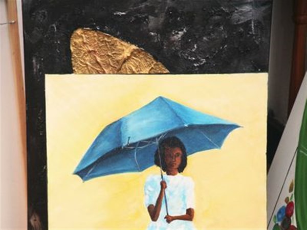 Alice Grace says she takes away the negative parts of life when she ...