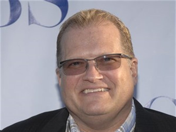 Comic Drew Carey to replace Bob Barker on The Price is Right | The Blade