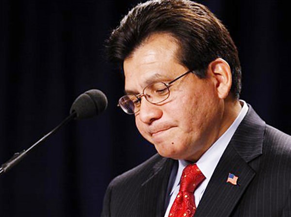 Alberto Gonzales announces he has resigned as US attorney general | The ...