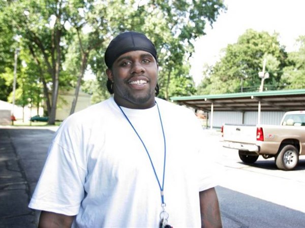 Store owner denies hookup; claims he did not introduce gambler to UT's ...