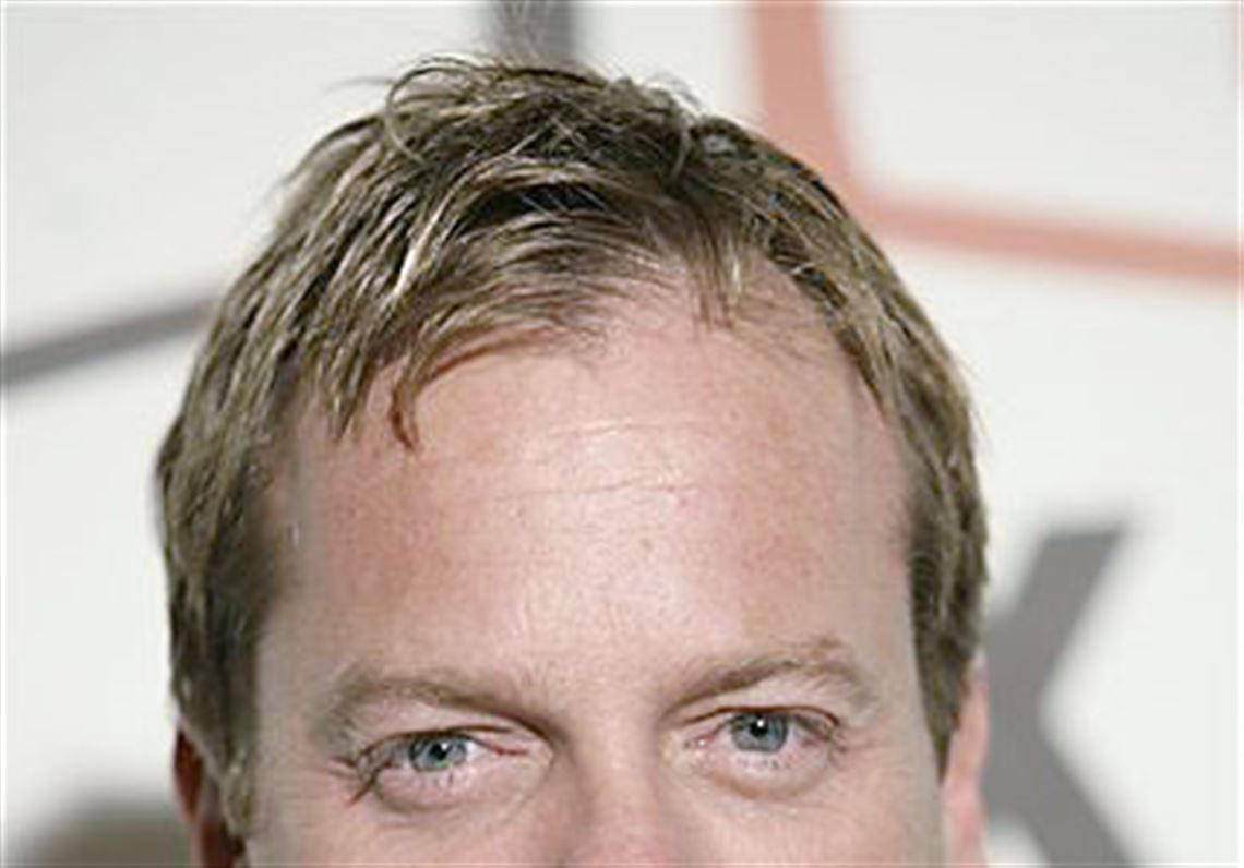 Kiefer Sutherland Eyes