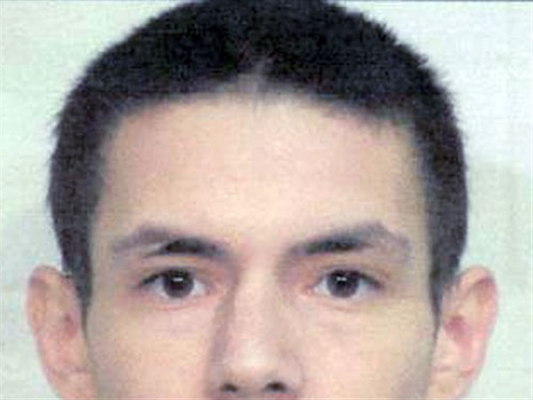 Detroit man arrested, charged with felony from Woodville crash, chase ...