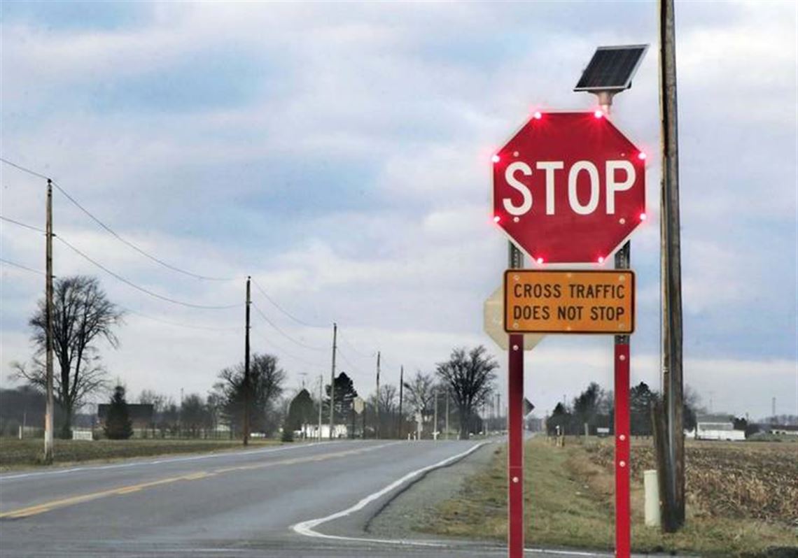 Odot Light Pole Installation ODOT Snow Plows May Switch To Green
