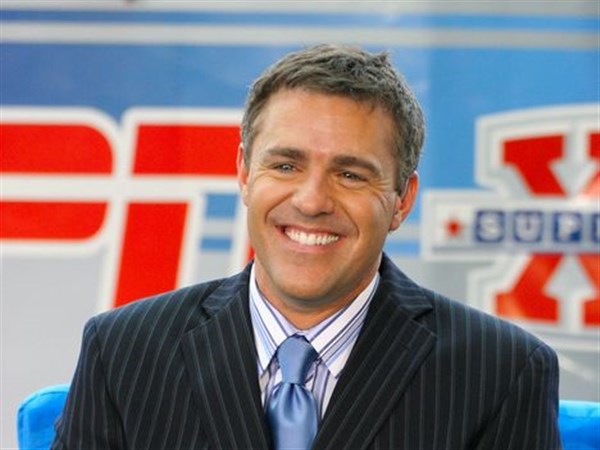 ESPN host talks sports for a living | The Blade