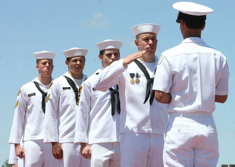 NAVY SEA CADETS GRADUATE ON BOYER - The Blade