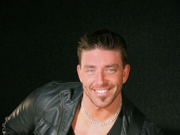 DeVilbiss grad Len Snow comes home with new music | The Blade