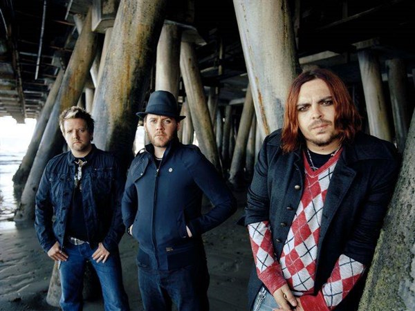 Ohio rock fans embrace South Africa s Seether | The Blade
