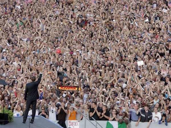 Obama addresses huge, adoring crowd in Berlin | The Blade