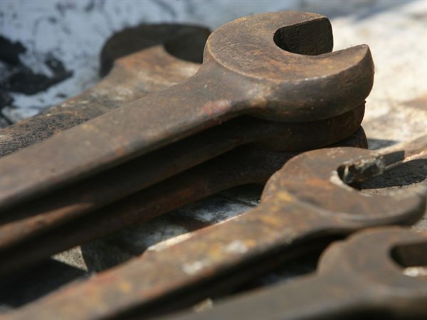 OLD TRACTORS, TOOLS IN GIBSONBURG SHOW | The Blade