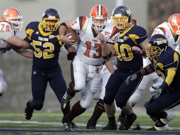 Falcons roll past Rockets | The Blade