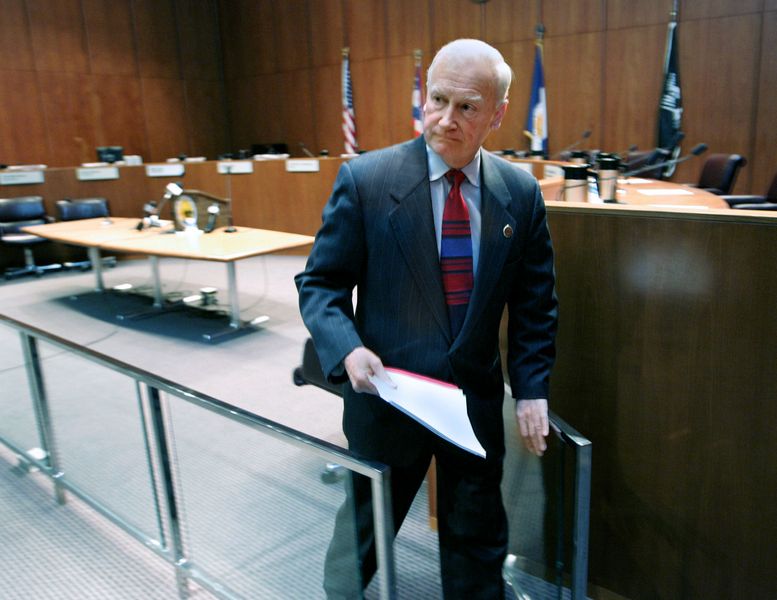 Mayor Carty Finkbeiner rejects Take Back Toledo recall effort - The Blade