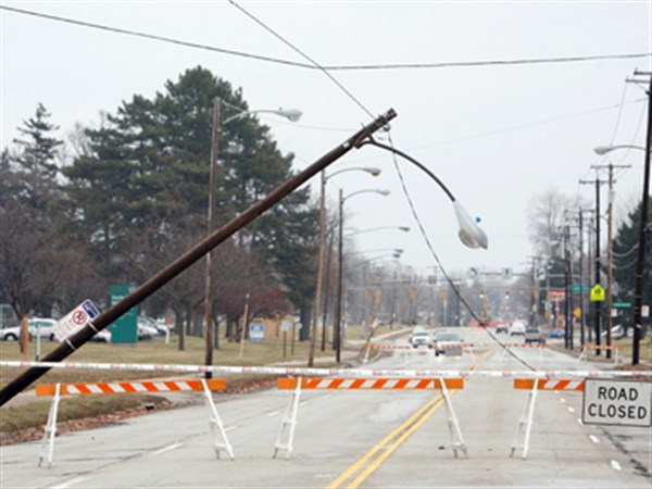 Winds cause utility problems; high water shuts some area roads | The Blade