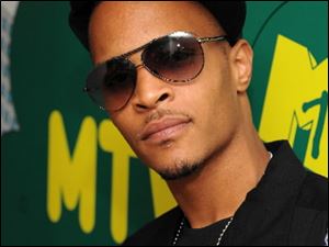 Rapper T.I. sentenced to 1 year on weapons charges - Toledo Blade