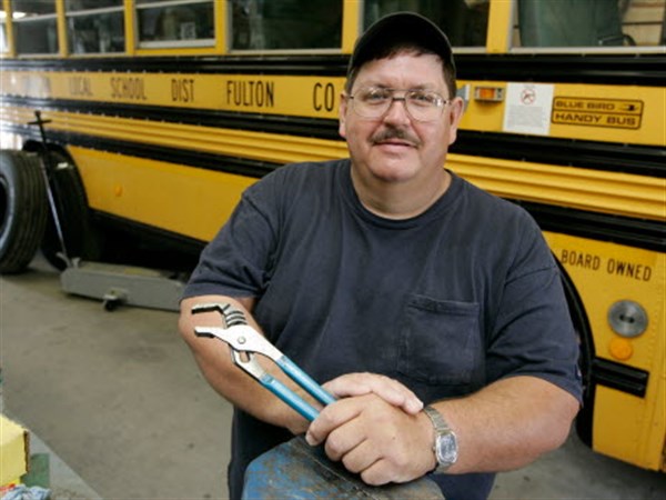 For school bus mechanic, safety always gets 1st place | The Blade
