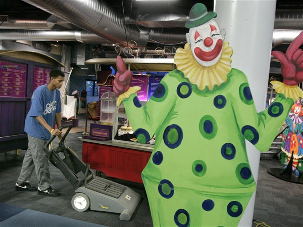 New exhibits at Toledo's Imagination Station putting life into old ...