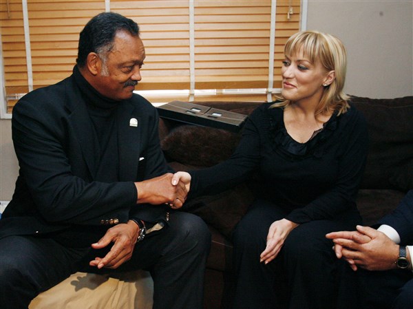 Toledo woman says Jackson helped her retain house | The Blade