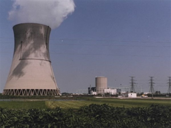 FirstEnergy moves up installation of reactor head at Davis-Besse after ...