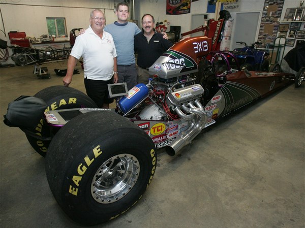 Passion for drag racing speeds through family | The Blade