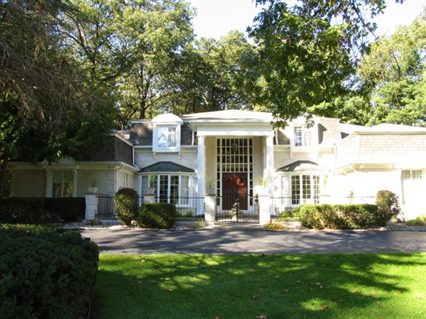 A Luxurious Mansion In Sylvania's Bentbrook Farms | The Blade