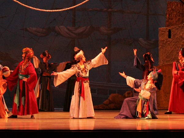 'Aladdin' the ballet dances into the Valentine Theatre | The Blade