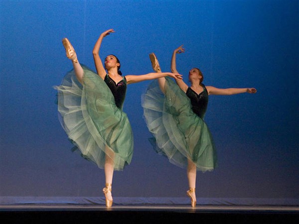 Flawless execution shows off Cassandra ballet students' talent | The Blade