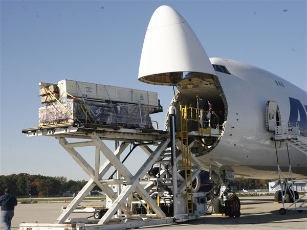 BAX Global to close hub at Toledo Express; 700 jobs lost | The Blade