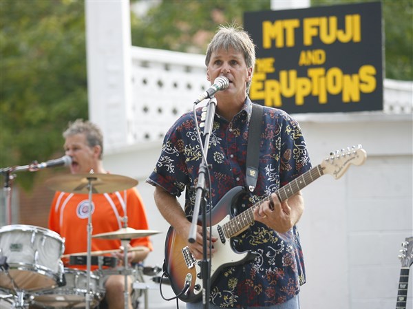 Mt. Fuji, The Eruptions rock Whitehouse | The Blade