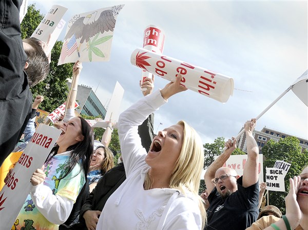 Medical marijuana advocates rally at Michigan Capitol to protest ...