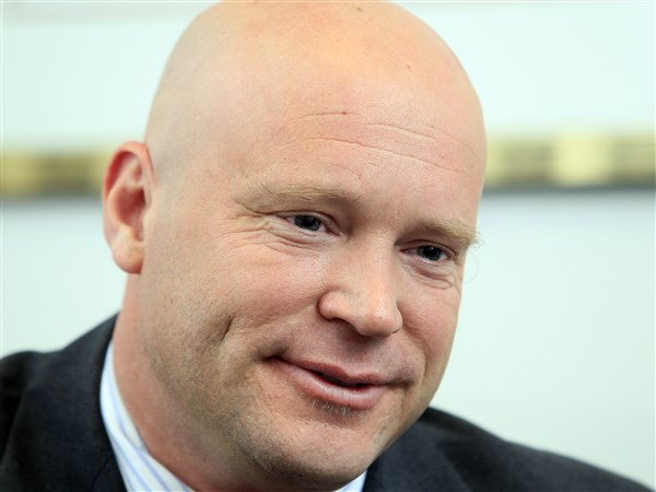 Elections commission dismisses Davis case | The Blade