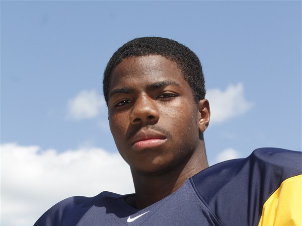 Whitmer football player Mark Meyers verbally commits to play for ...