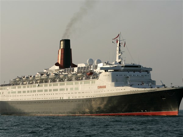 Dubai to open docked QE2 for New Year's bash | The Blade