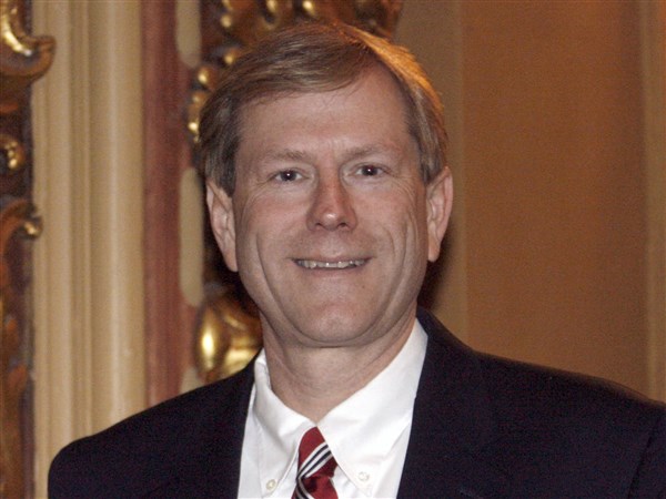 Stainbrook is re-elected county GOP chief | The Blade